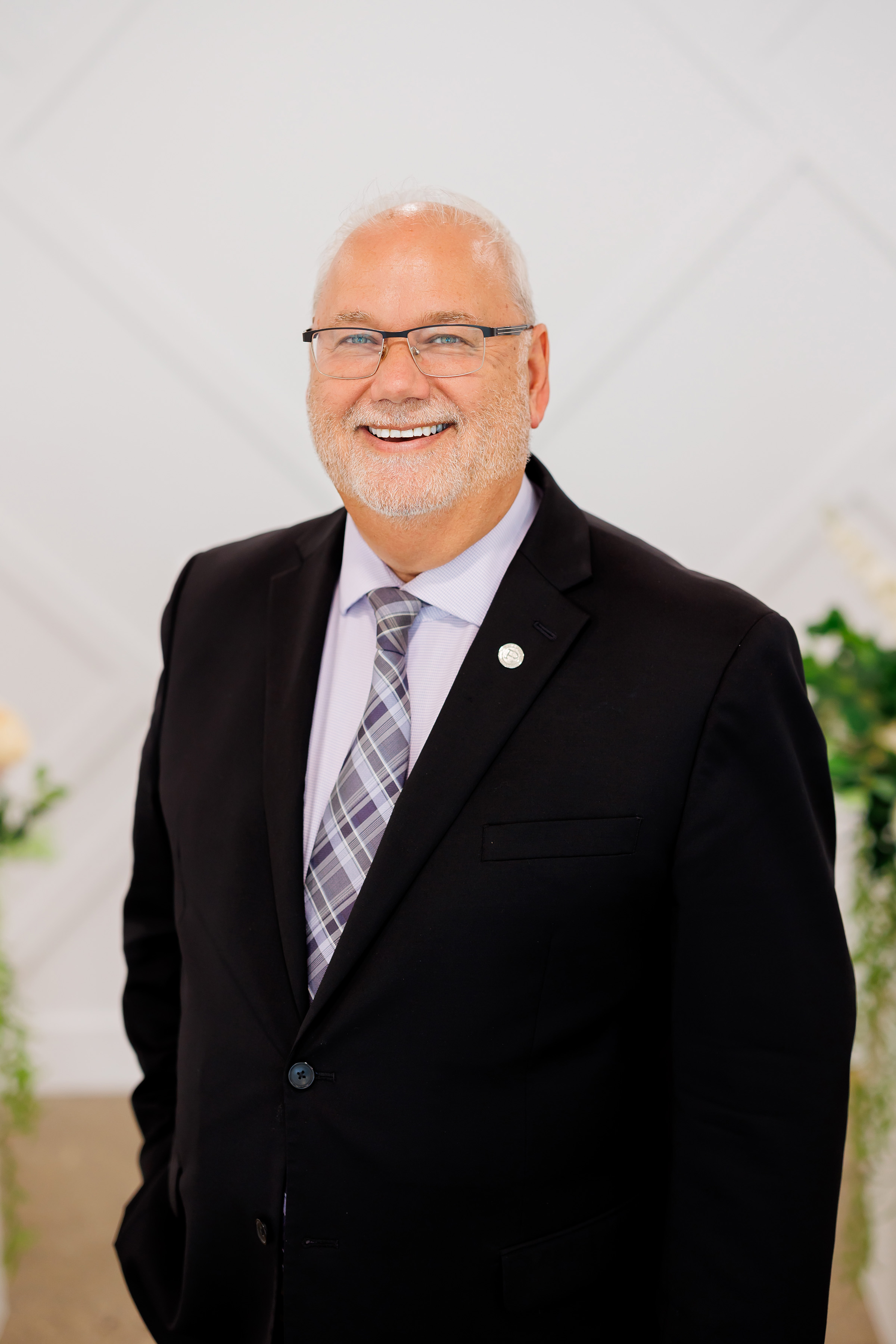 Martti Pajunen - Waterloo Region Wedding Officiant